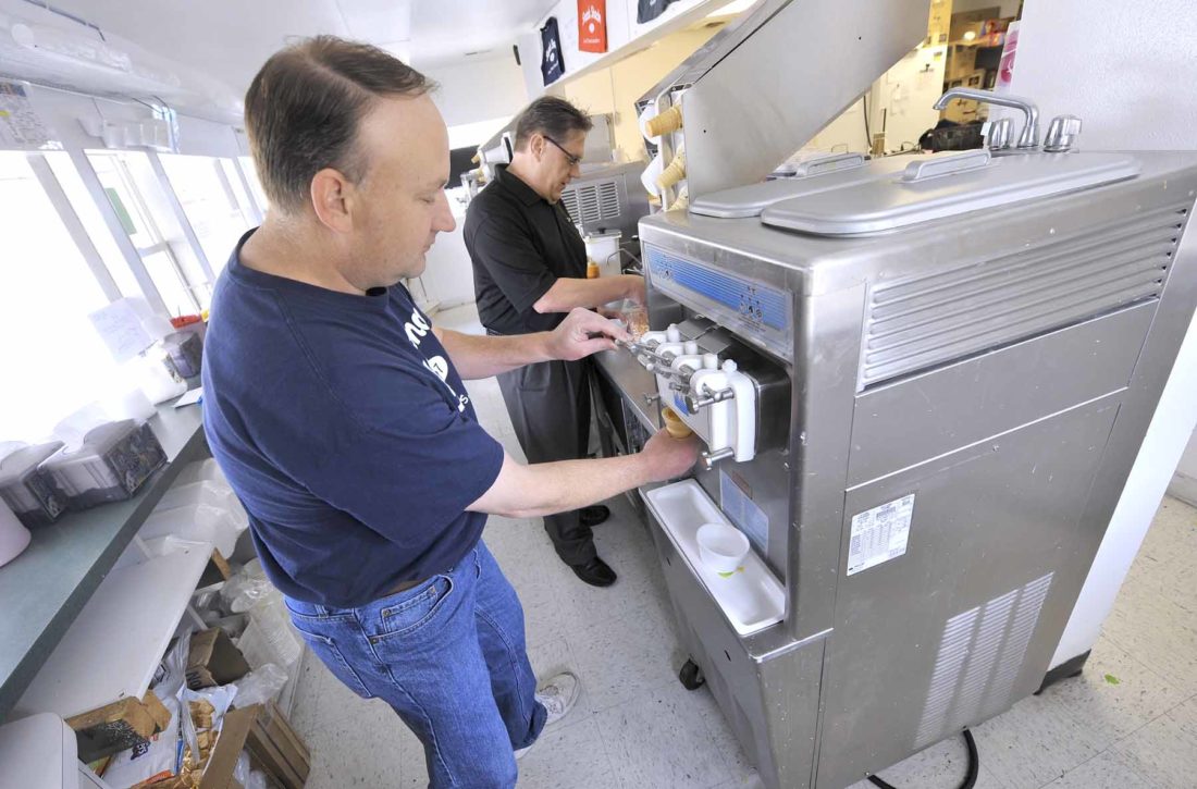 A Snack Shack attack | News, Sports, Jobs - Messenger News